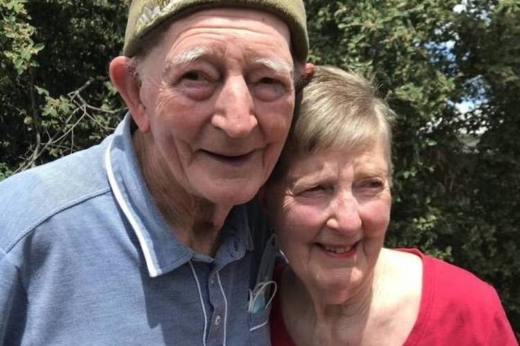 Sourozence rozdělila druhá světová válka. Shledání po dlouhých 80 letech